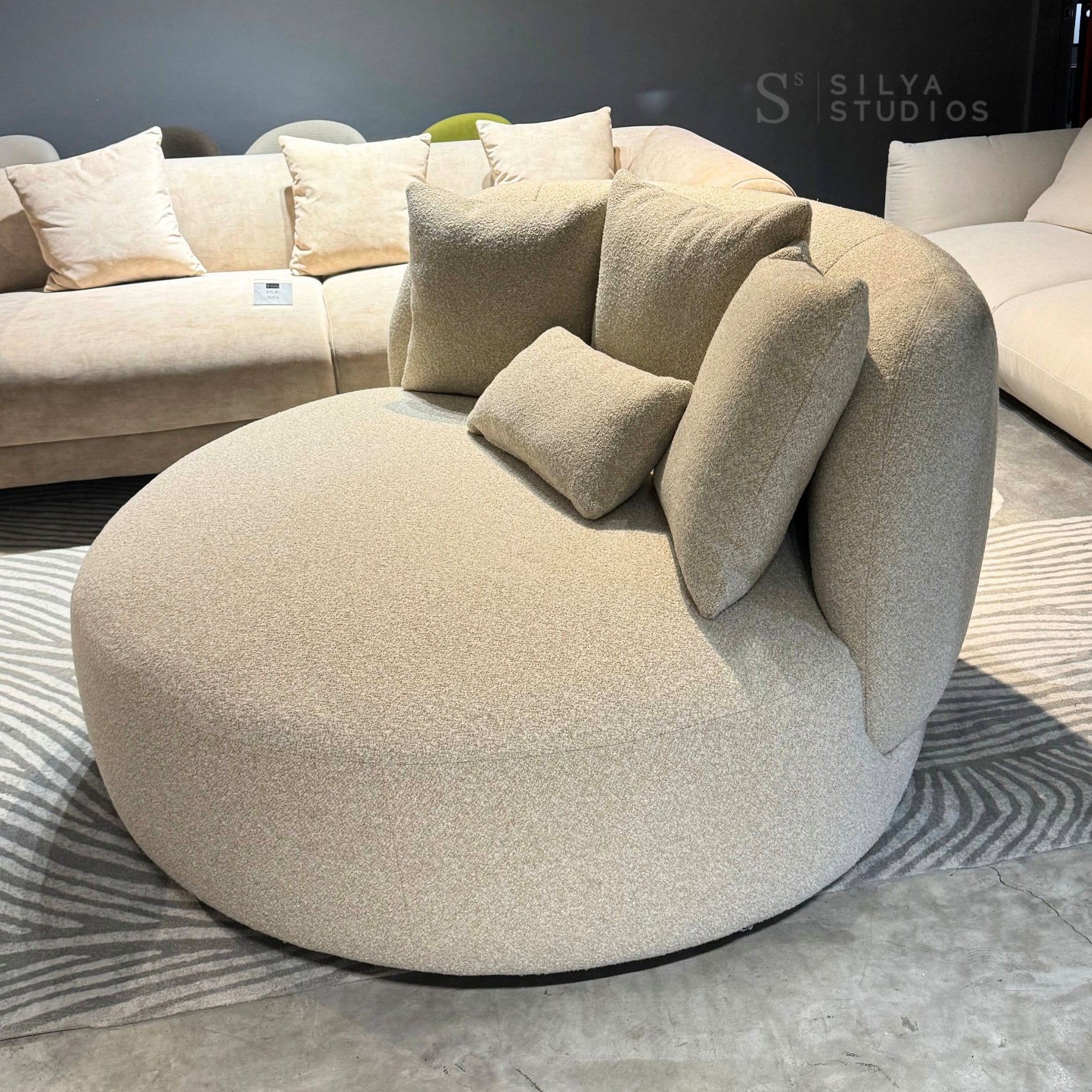 Narrie Swivel Chair | Silya Studios