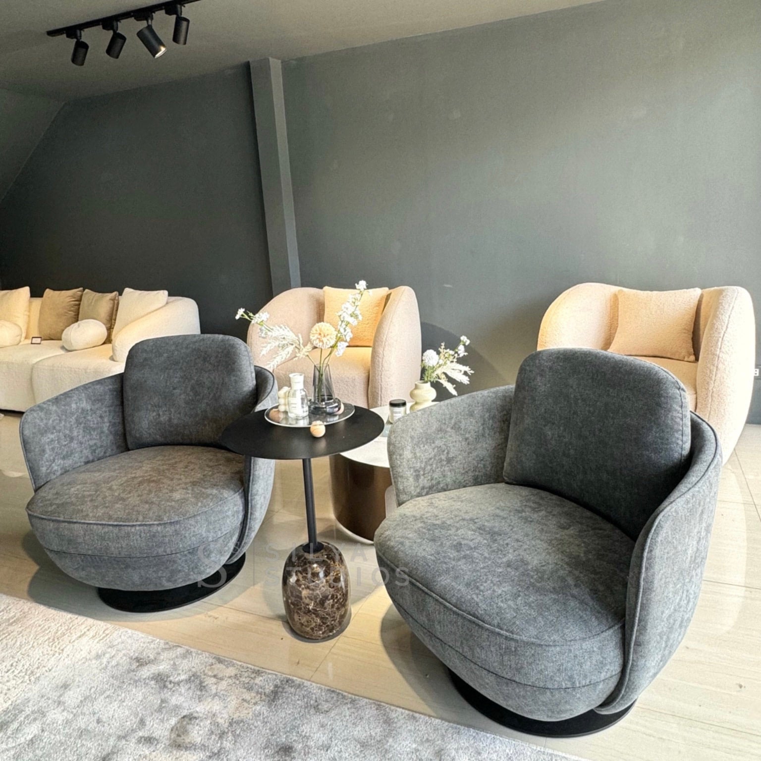 Wiga Swivel Chair | Silya Studios